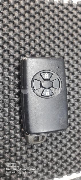 Toyota Vitz Smart Key for Sale in Colombo 10 | ikman