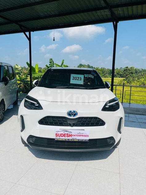 Toyota Yaris Cross Z Adventure 2023 for Sale in Nittambuwa | ikman