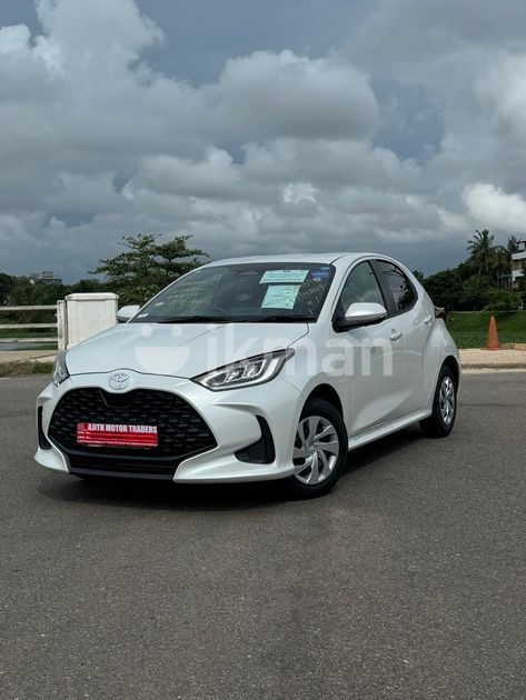 Toyota Yaris G Headrest 4way BSM 2026 for Sale in Nugegoda | ikman