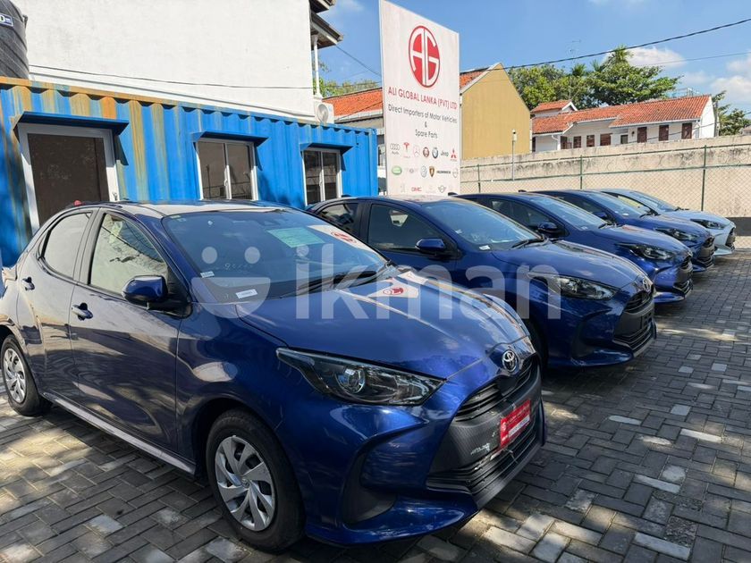 Toyota Yaris Push Start 2023 for Sale in Colombo 5 | ikman