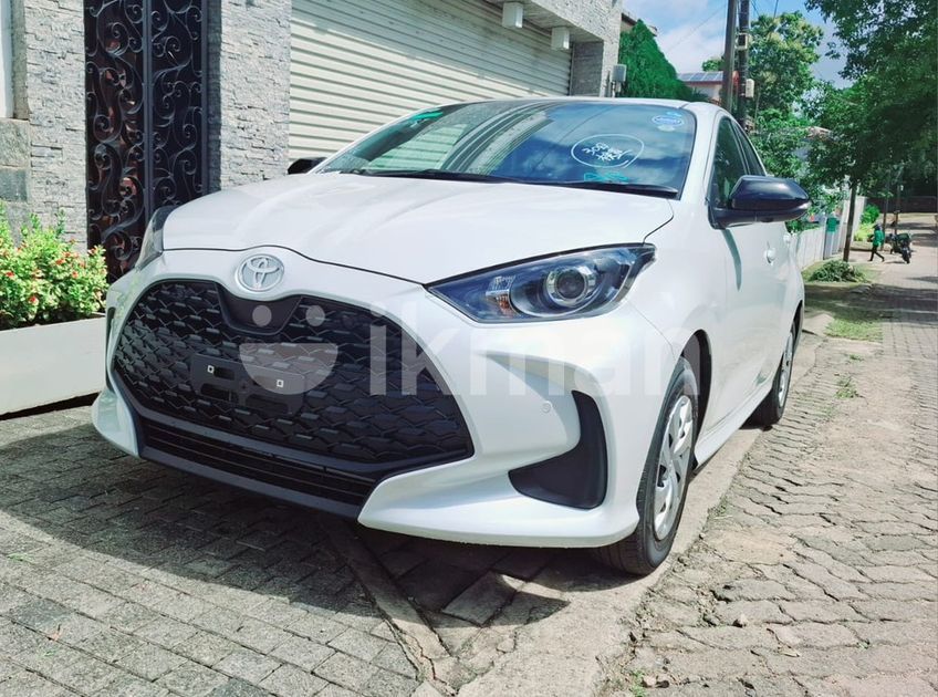 Toyota Yaris X LTD 4 WAY CAM 2026 for Sale in Kohuwala | ikman