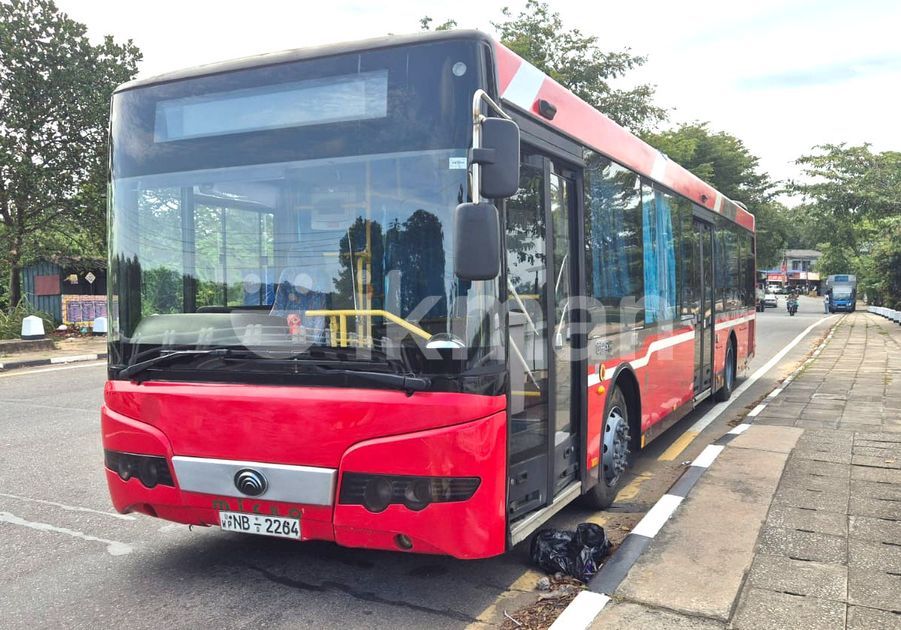U Tone Bus 2012 | Dehiwala | ikman
