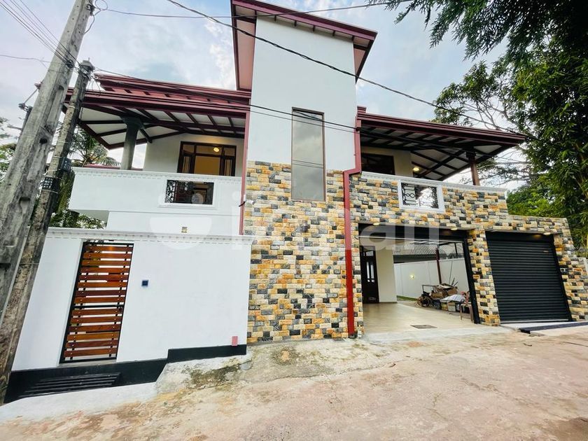 Ultra Modern Brand New House For Sale-Battaramulla | ikman