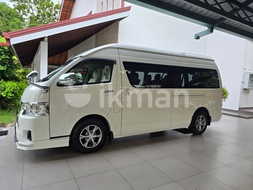 Van For Hire KDH Super Luxury 14 Seater for Sale in Colombo 3 | ikman