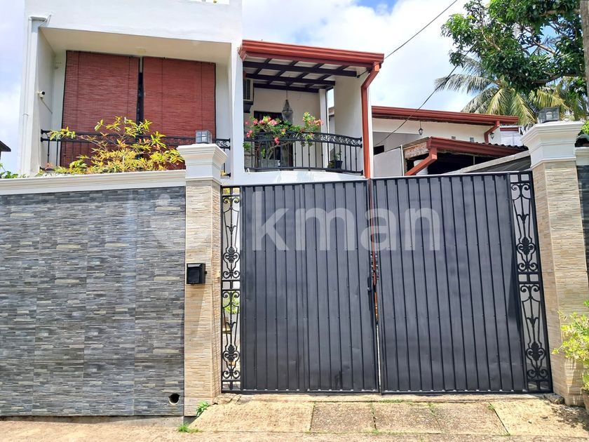 Very Well Designed & Built House - Maharagama Henegedara Rd | ikman