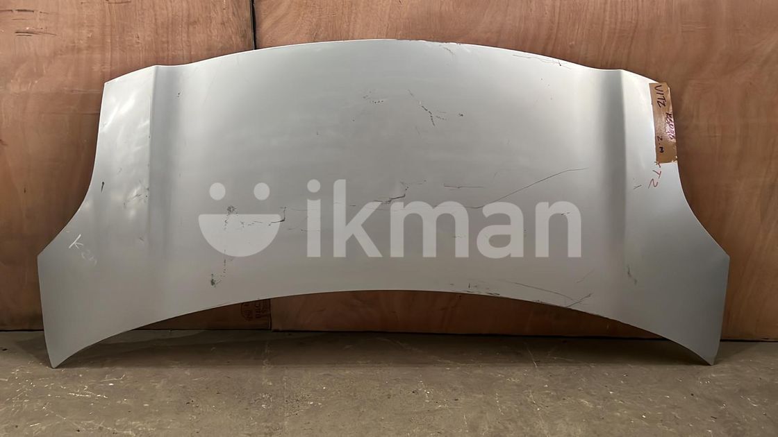 Vitz KSP90 Bonnet for Sale in Wellampitiya | ikman