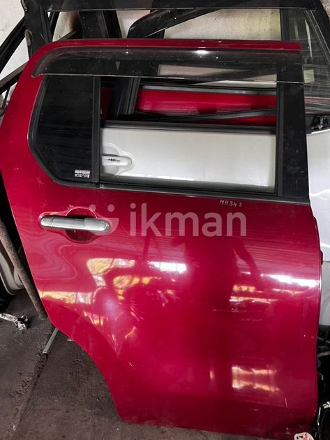 Wagon R MH44 Rear Door RHS Complete in Ja-Ela | ikman