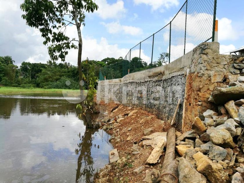 Water Front Bare Land For Sale In Malabe | ikman