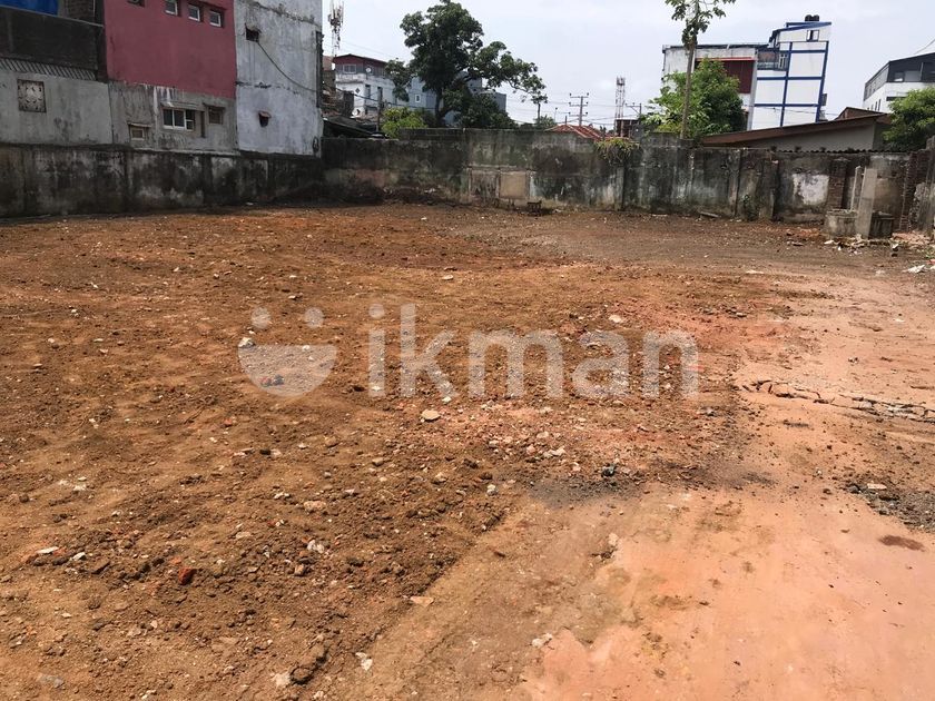 Wattala : 20 perches commercial Land for Sale | ikman