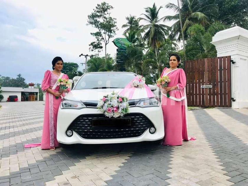 Wedding car Toyota axio hybrid in Peradeniya | ikman