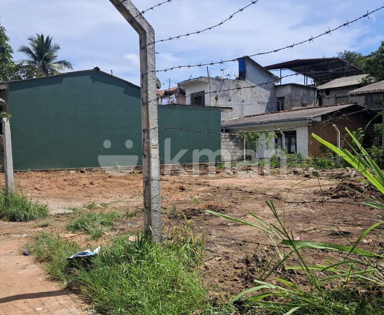 Wellampitiya : 11 Perches Land for Sale at Kotuwilla | ikman