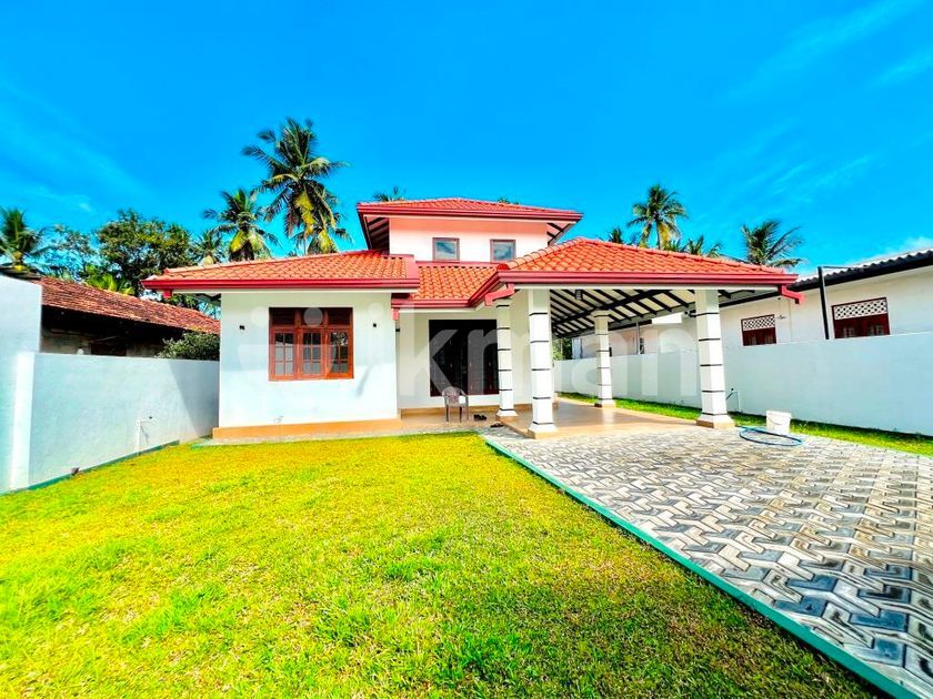 Wide Road Facing Well Solid Built Latest Design House For Sale Negombo ...