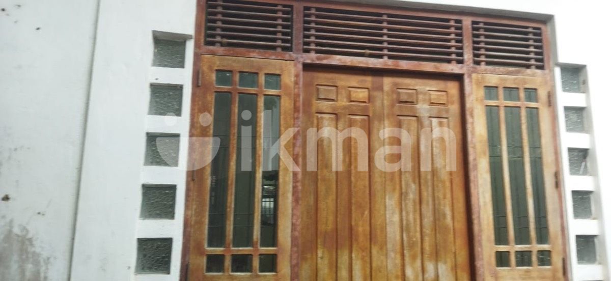 Wooden Window with Frame | ikman