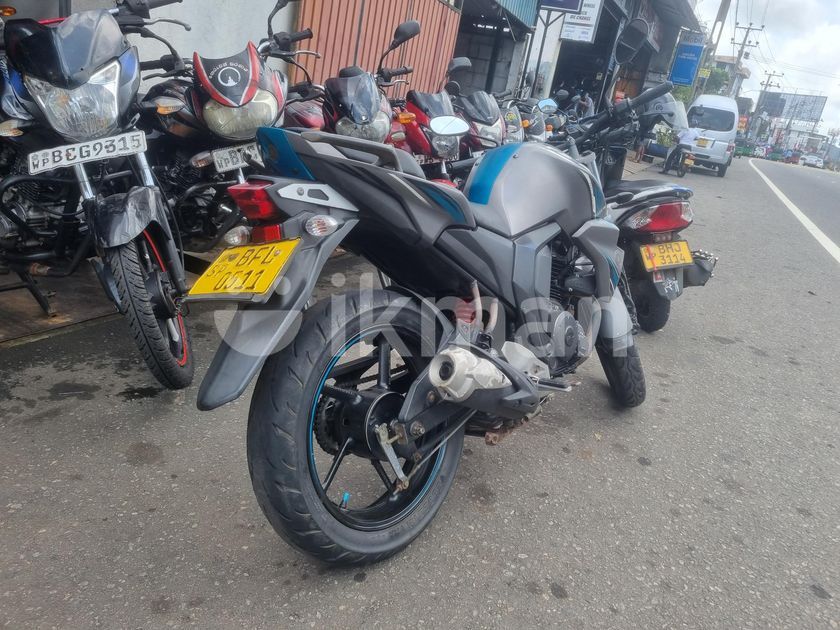 Yamaha FZ S 2017 for Sale in Boralesgamuwa | ikman
