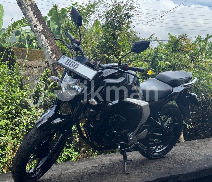 Yamaha FZs V2 2017 for Sale in Gampola | ikman