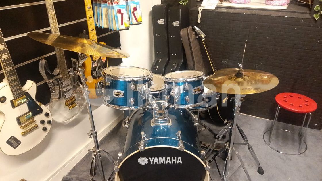 Yamaha Gig maker 5Pc Acoustic Full Drum Set With 2 Cymbals for Sale in ...