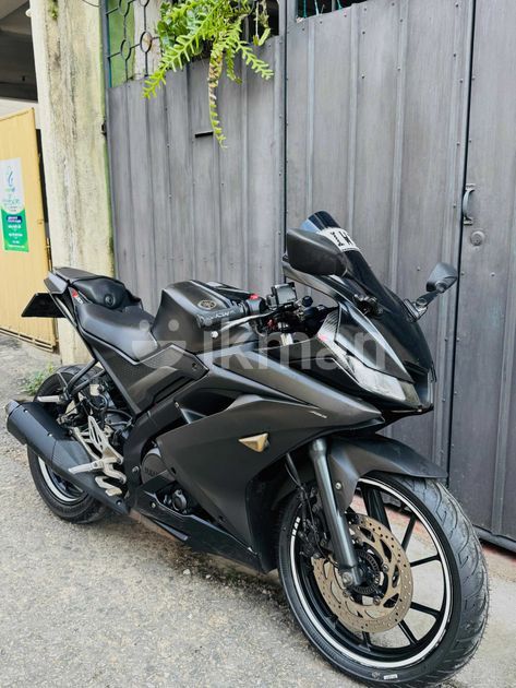 Yamaha R15 Dark Knight 2020 for Sale in Colombo 6 | ikman
